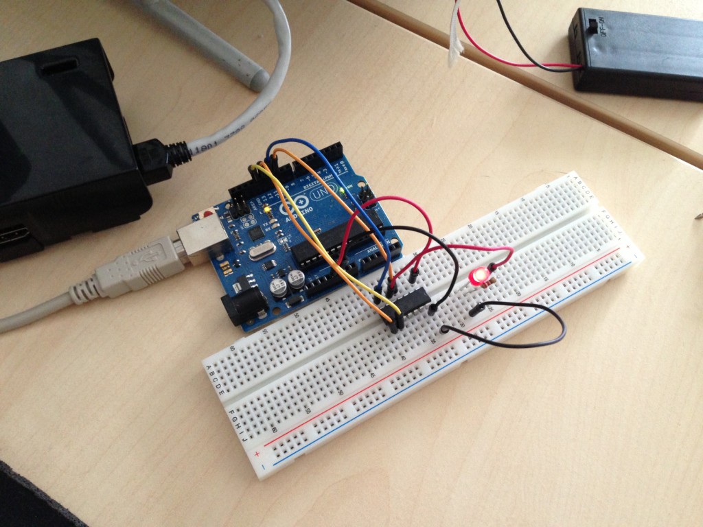 Attiny 13 Mit Arduino Uno Programmieren Mikrocontrollernet